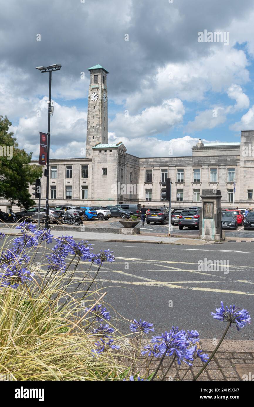The Civic Centre in Southampton city centre, Hampshire, England, UK ...