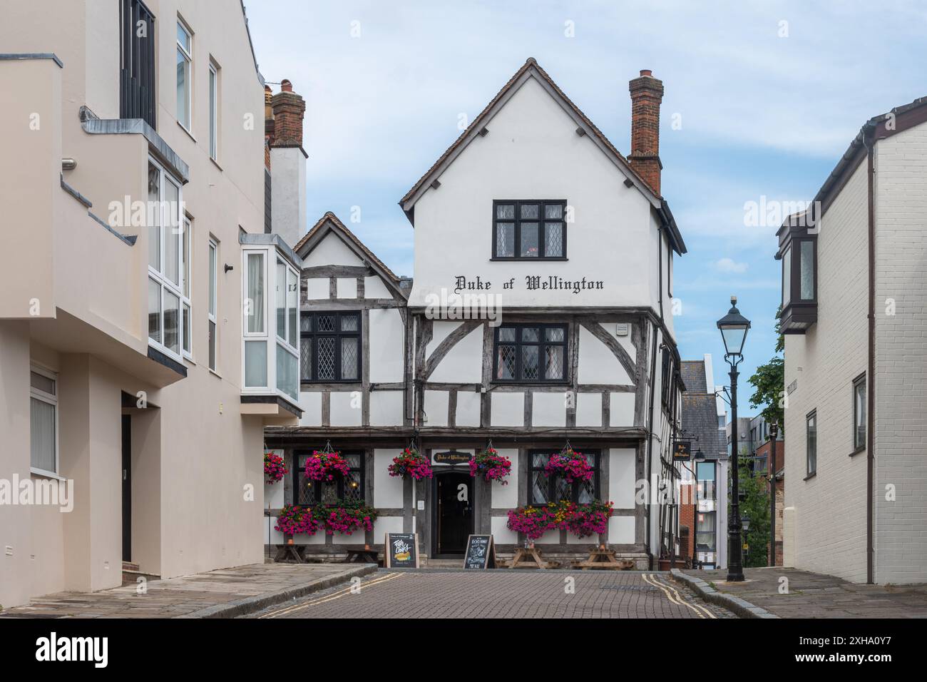 Duke of Wellington pub in Southampton city, Hampshire, England, UK, a ...