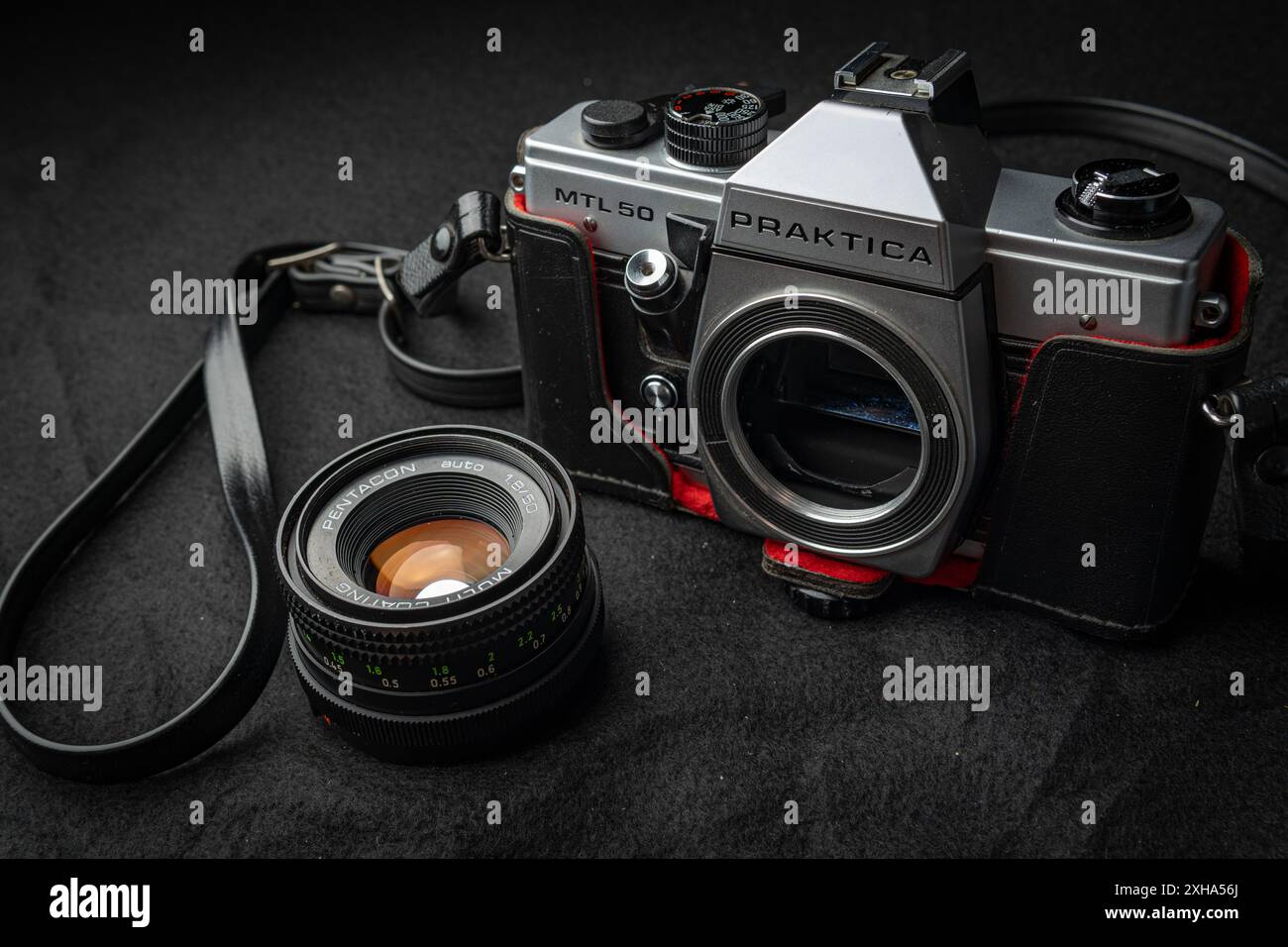 Walbrzych, poland - 12 July 2024: Vintage Praktica mtl 50 35mm Film ...