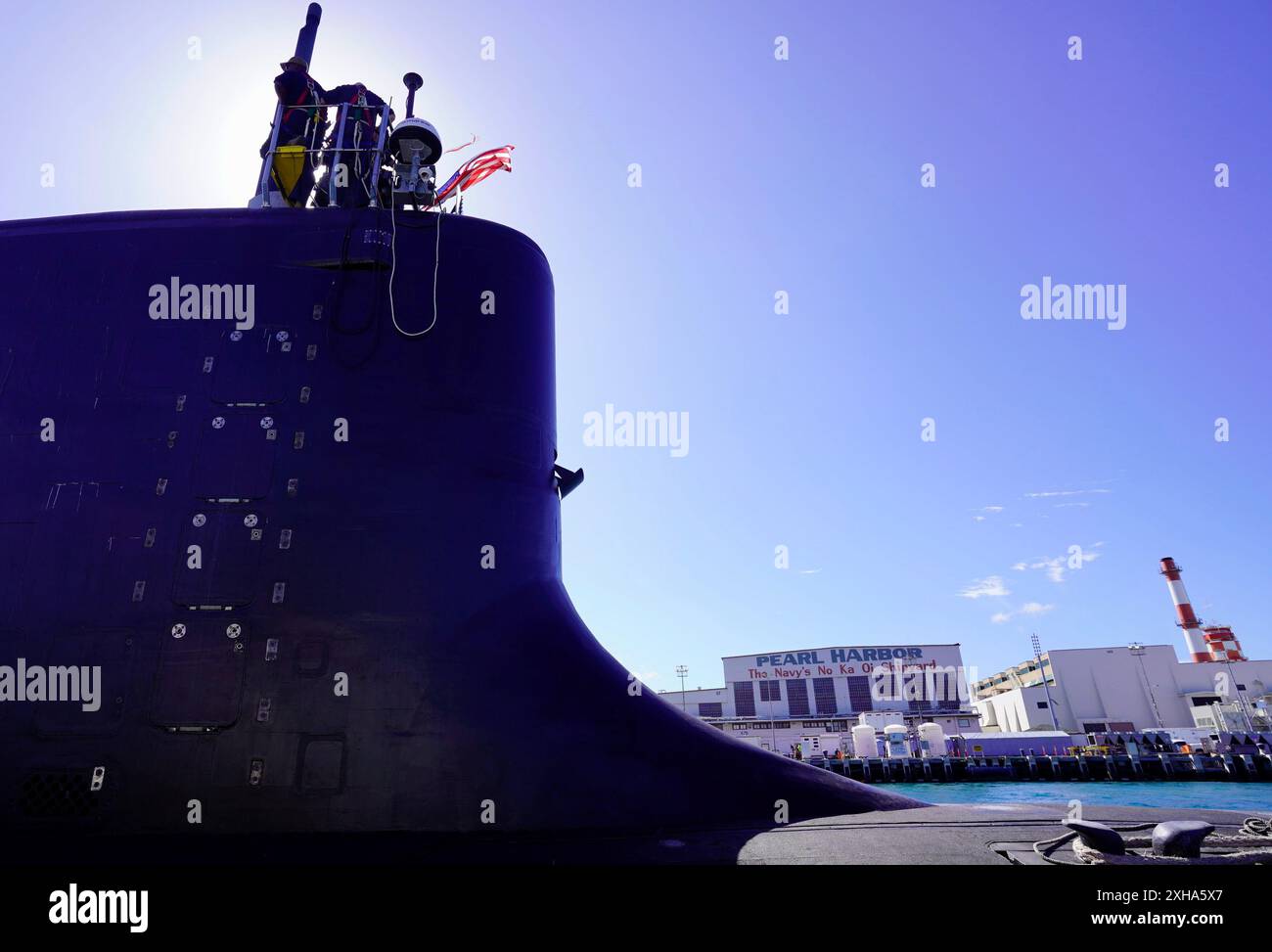 The Virginia-class fast-attack submarine USS Minnesota (SSN 783) is ...