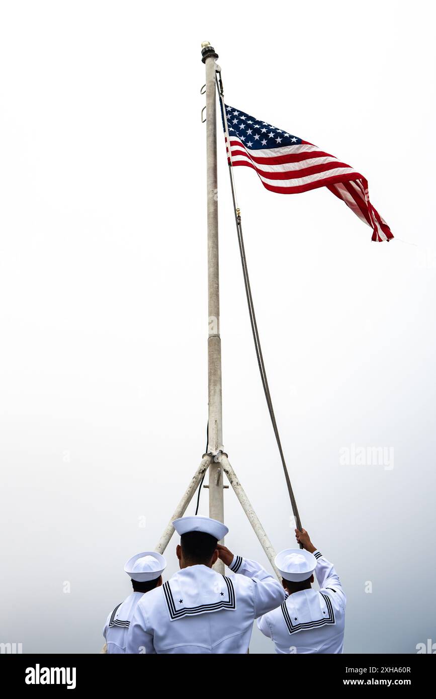 Sailors shift colors on the flight deck of the aircraft carrier USS ...