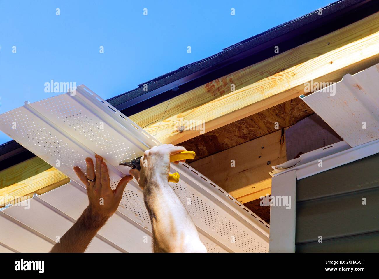 Standard Soffit Installation Soffit Installation Guide Hi Res Stock