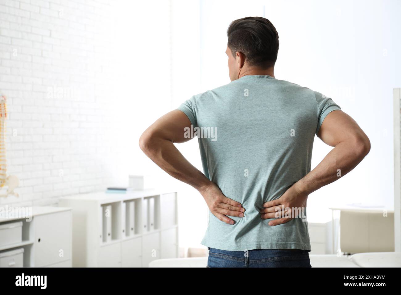 Patient suffering from lower hi-res stock photography and images - Alamy