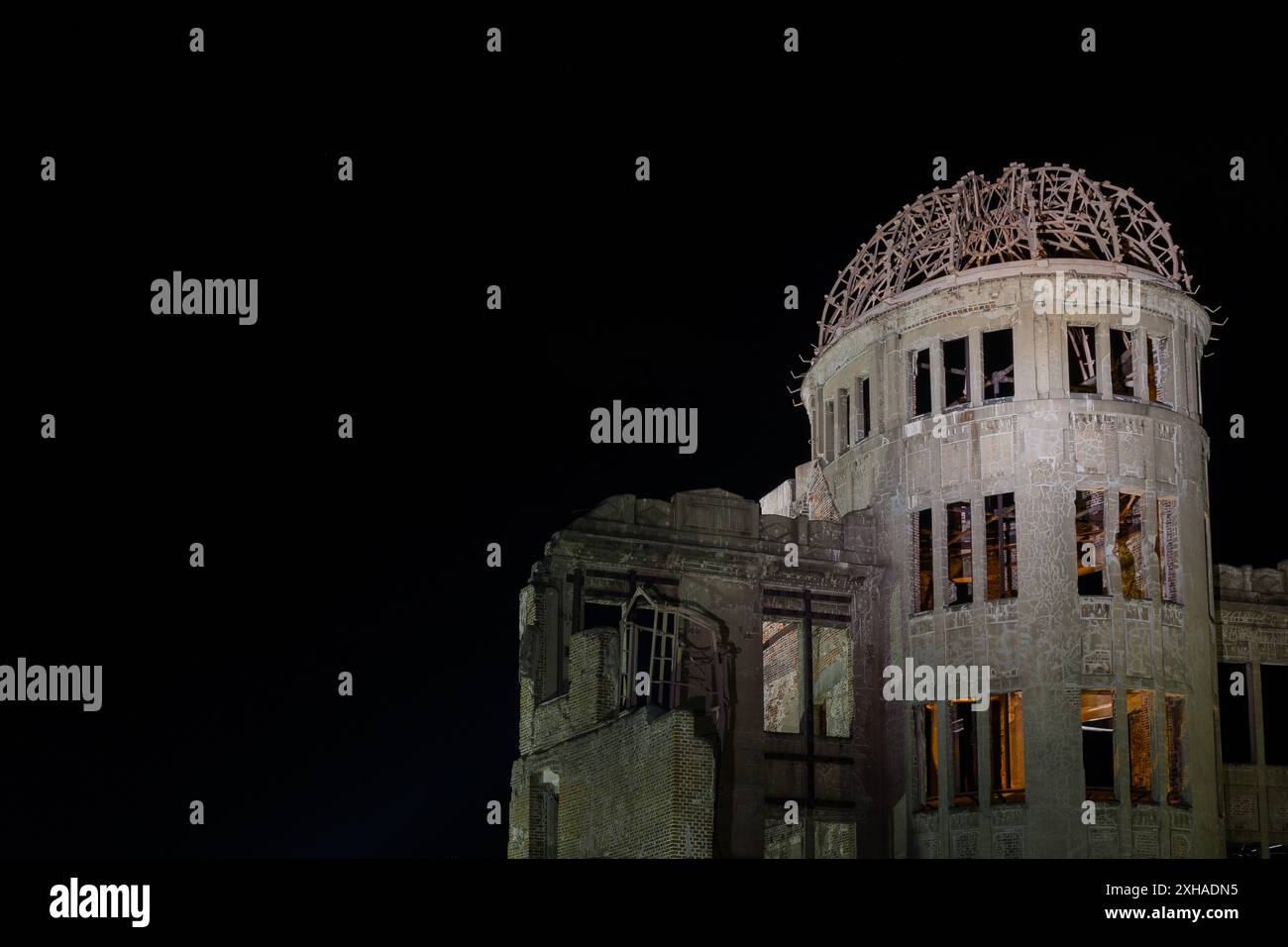 The Atomic Bomb dome at night. Hiroshima, Japan Stock Photo - Alamy