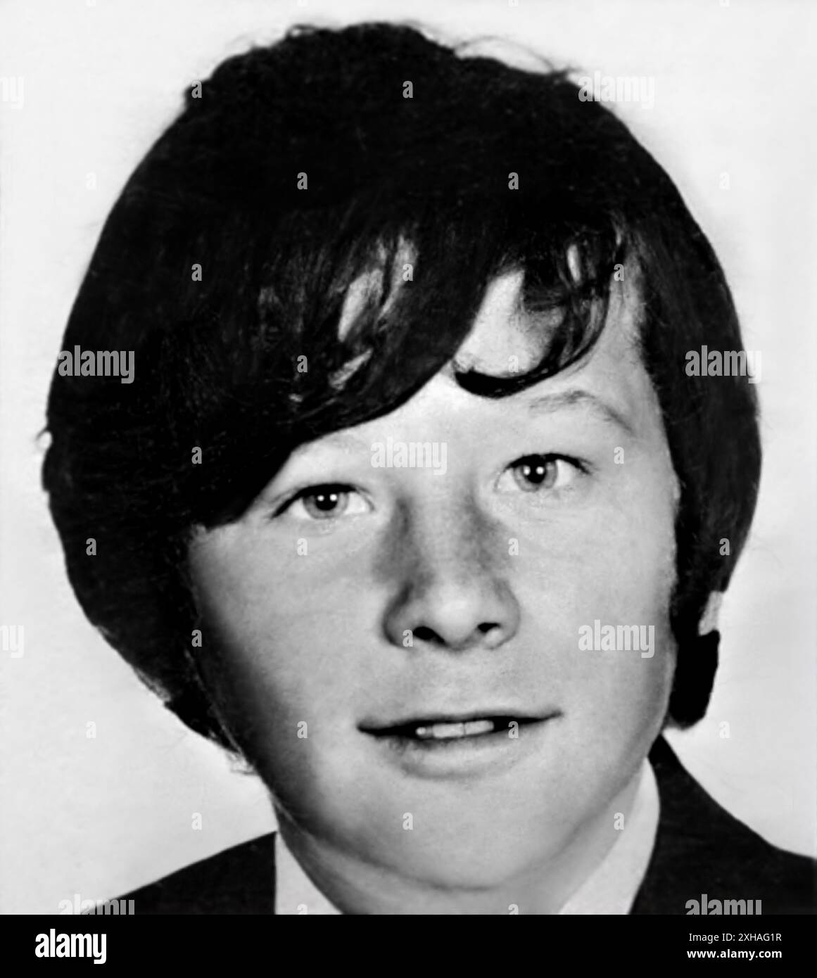 1976 , Glasgow , GREAT BRITAIN : The celebrated british singer JIM KERR ...