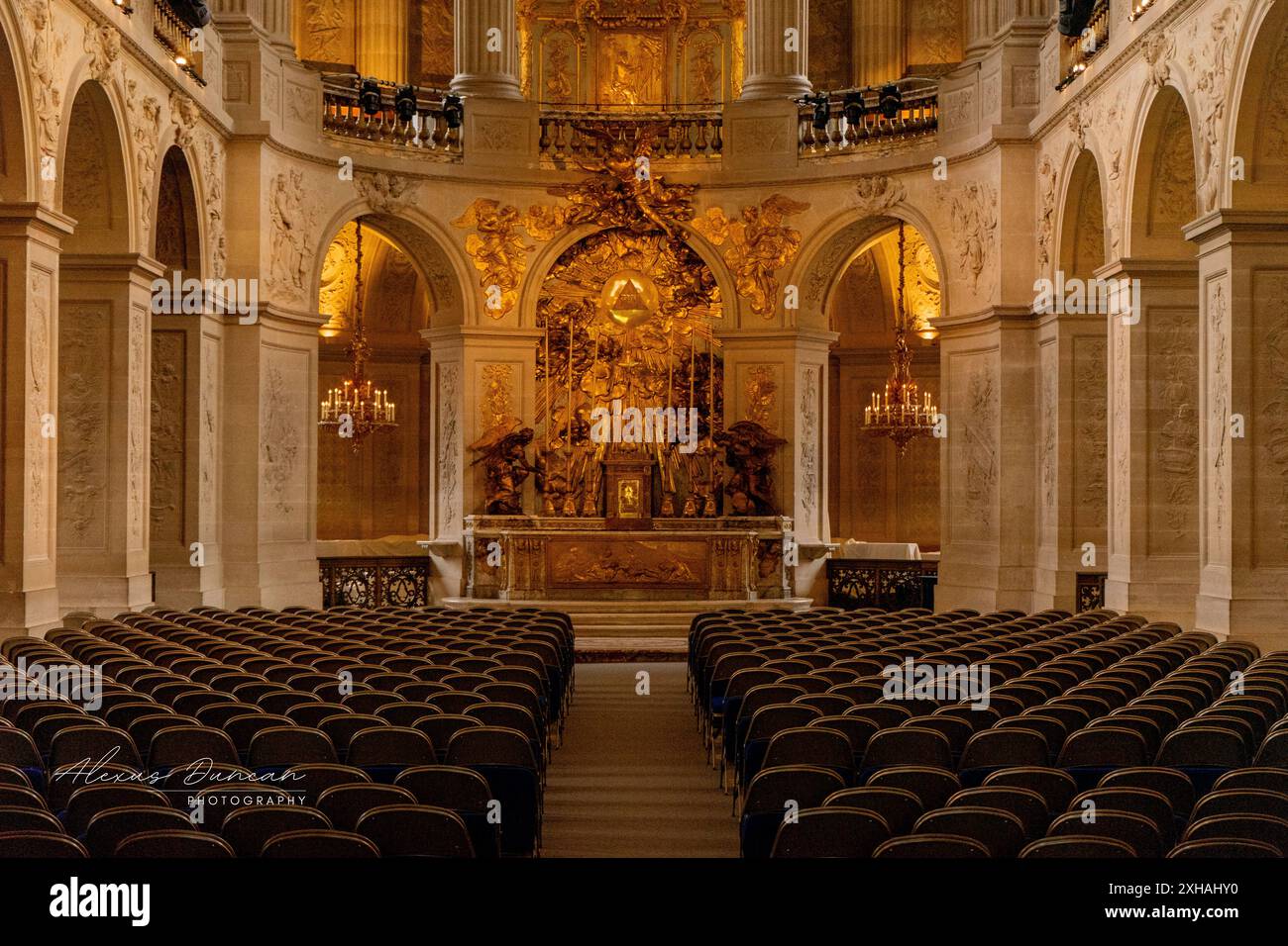 Chapel of the Palace of Versailles Stock Photo - Alamy