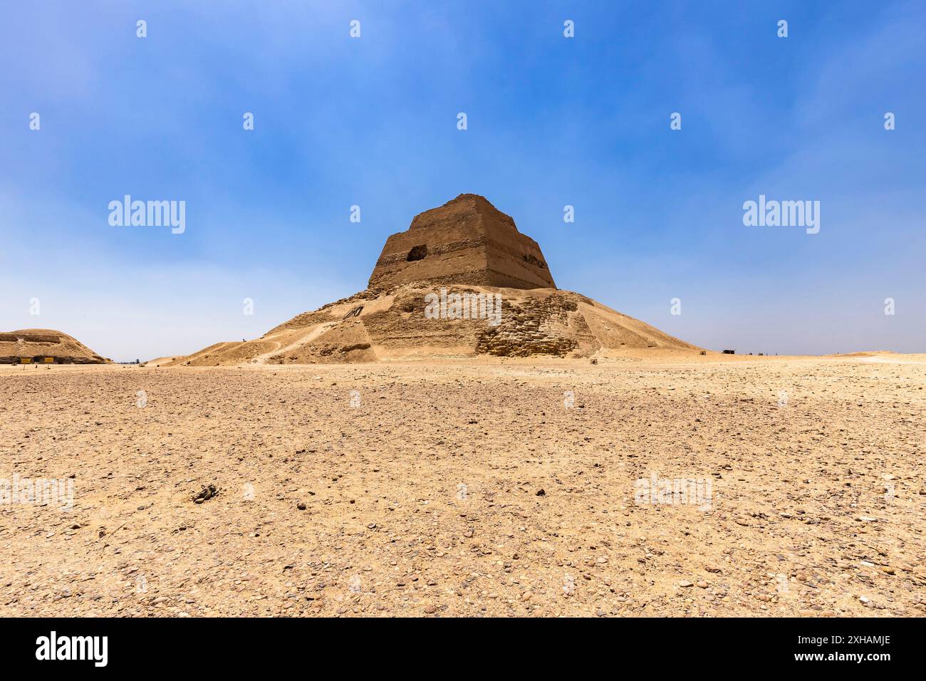 Huni egypt hi-res stock photography and images - Alamy
