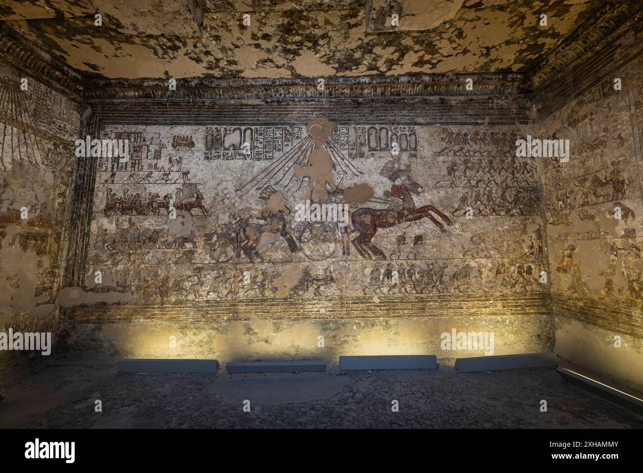 Amarna tomb hi-res stock photography and images - Alamy