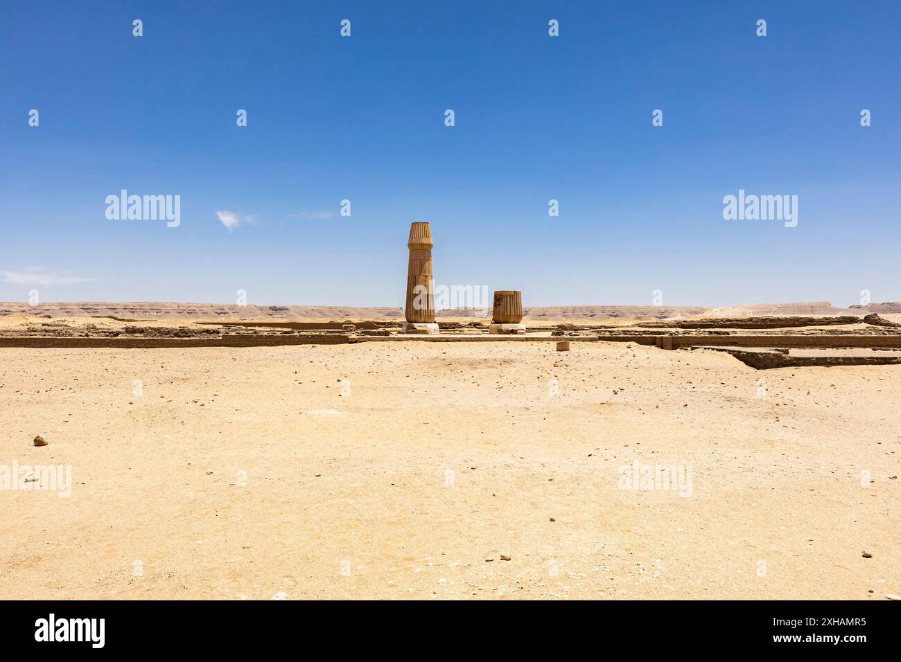 Aten hi-res stock photography and images - Alamy