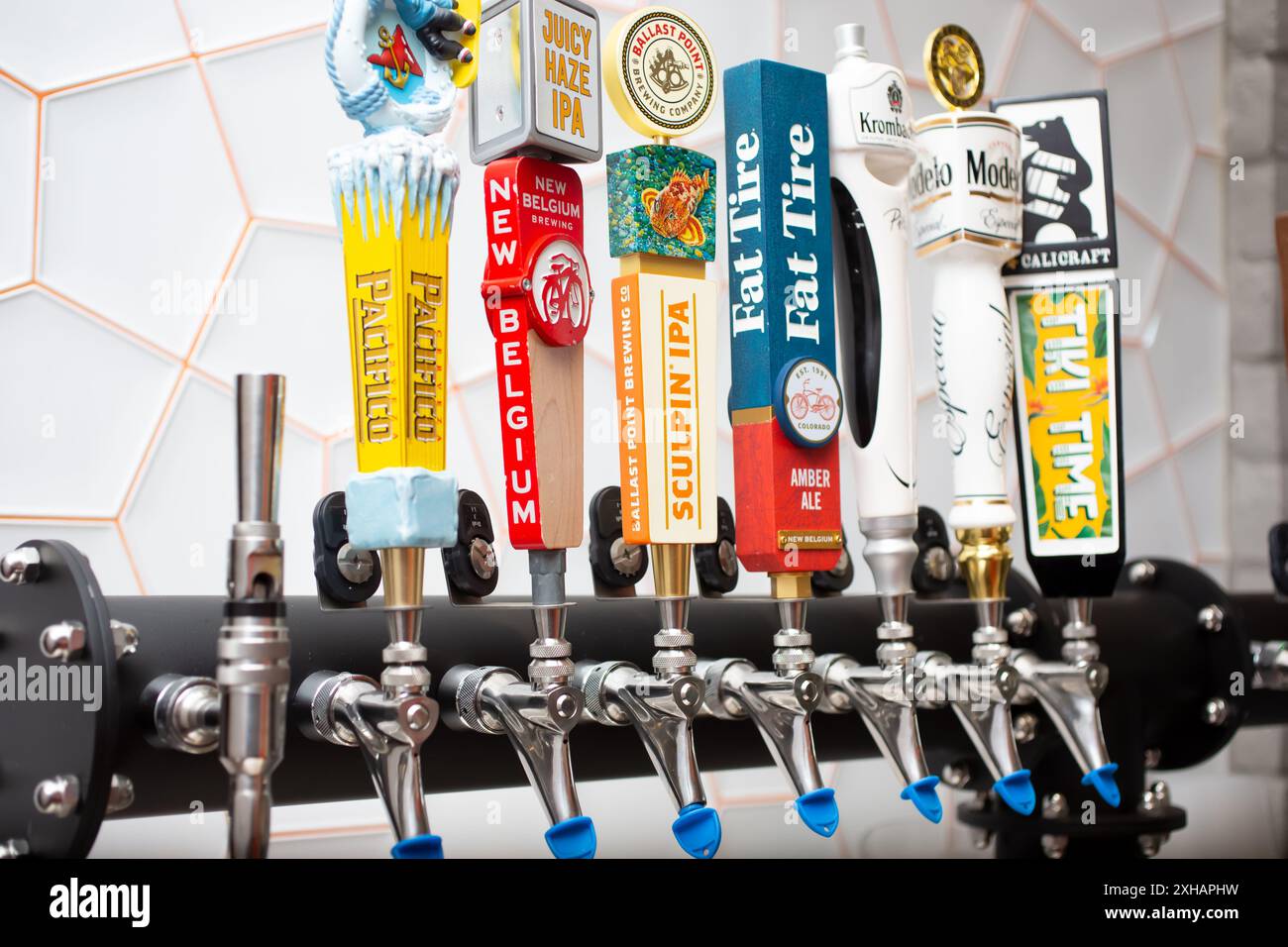 Calicraft hi-res stock photography and images - Alamy