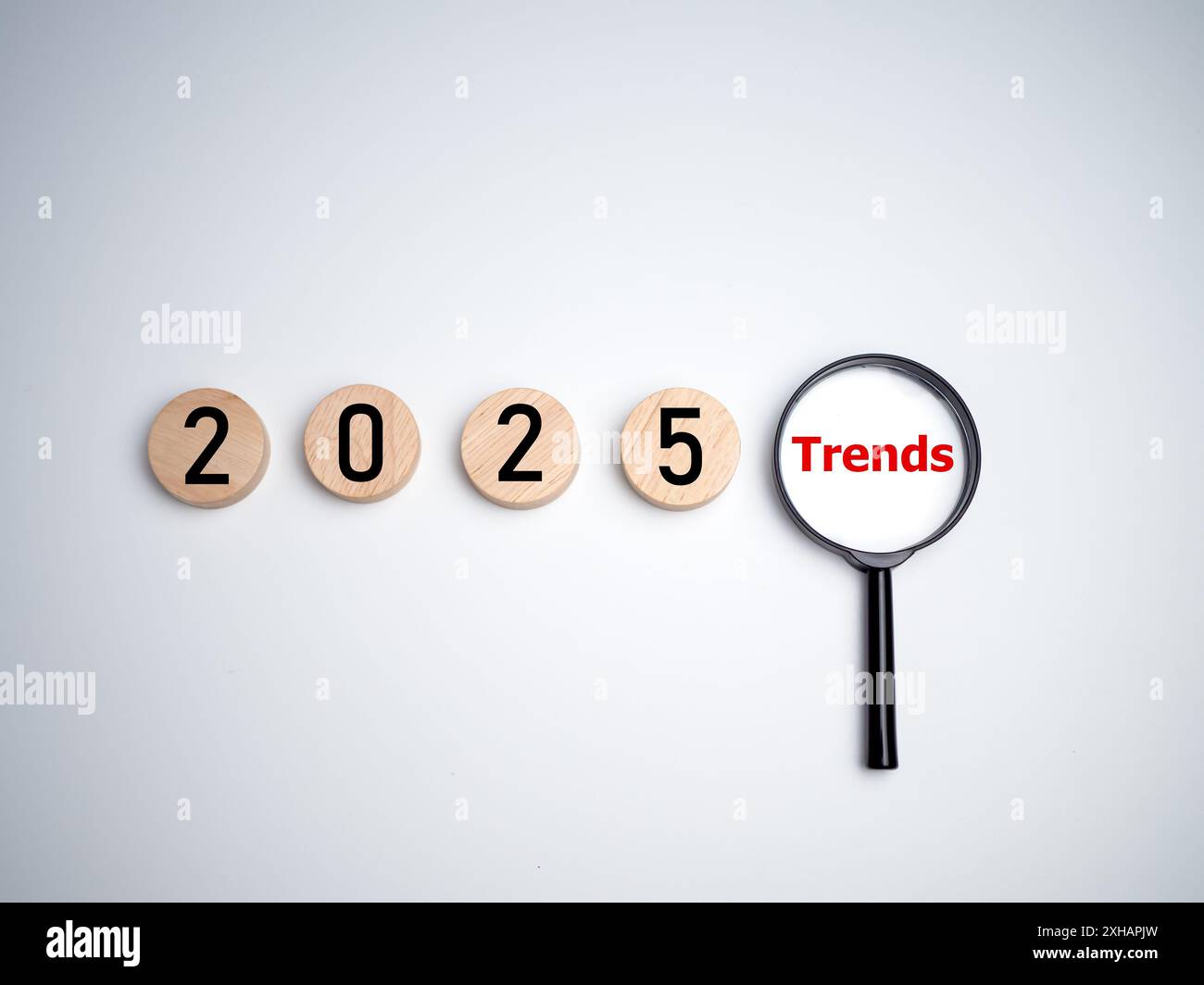 2025 forecast hi-res stock photography and images - Alamy