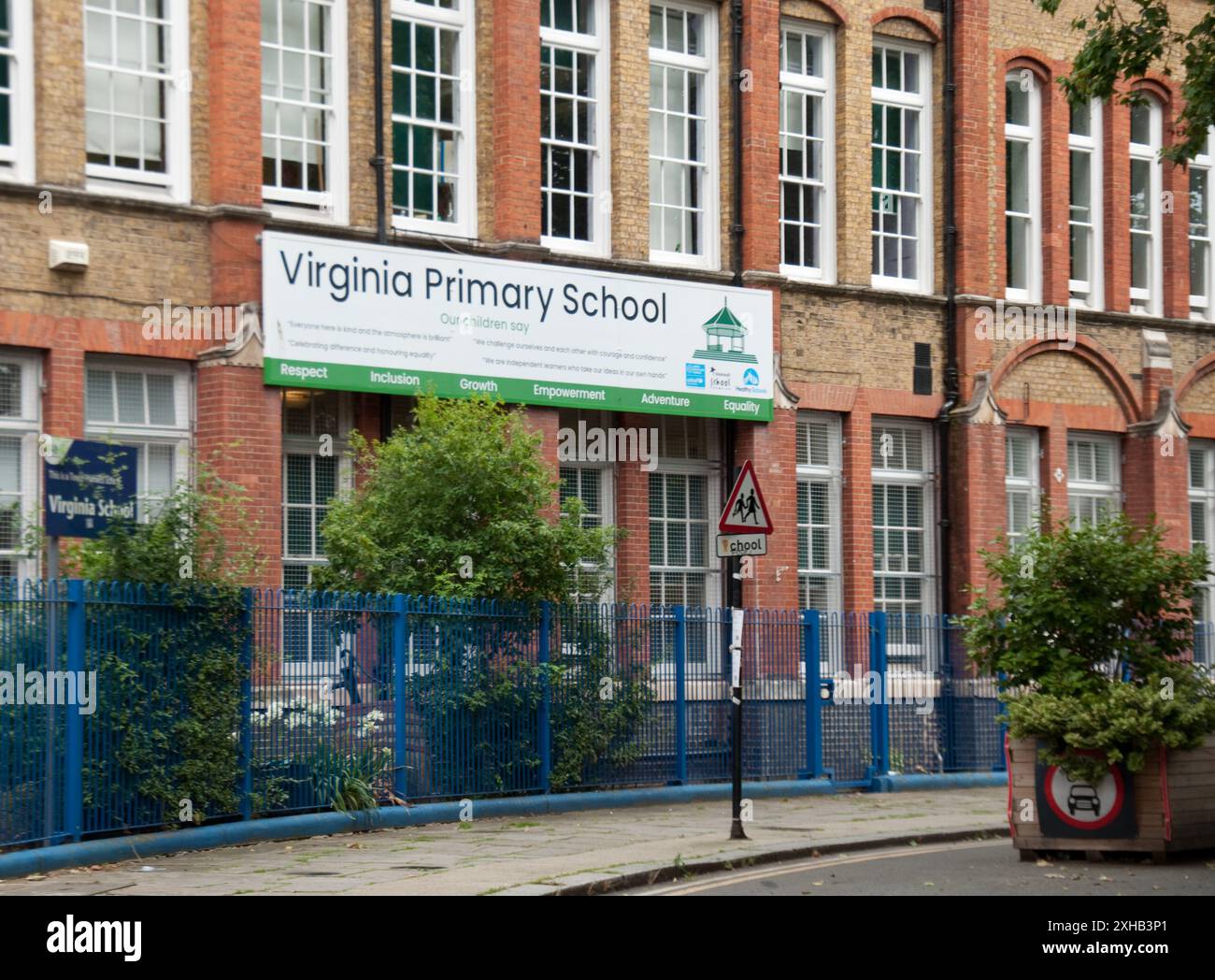 Virginia Primary School, Arnold Circus; Shoreditch, London, England, UK ...