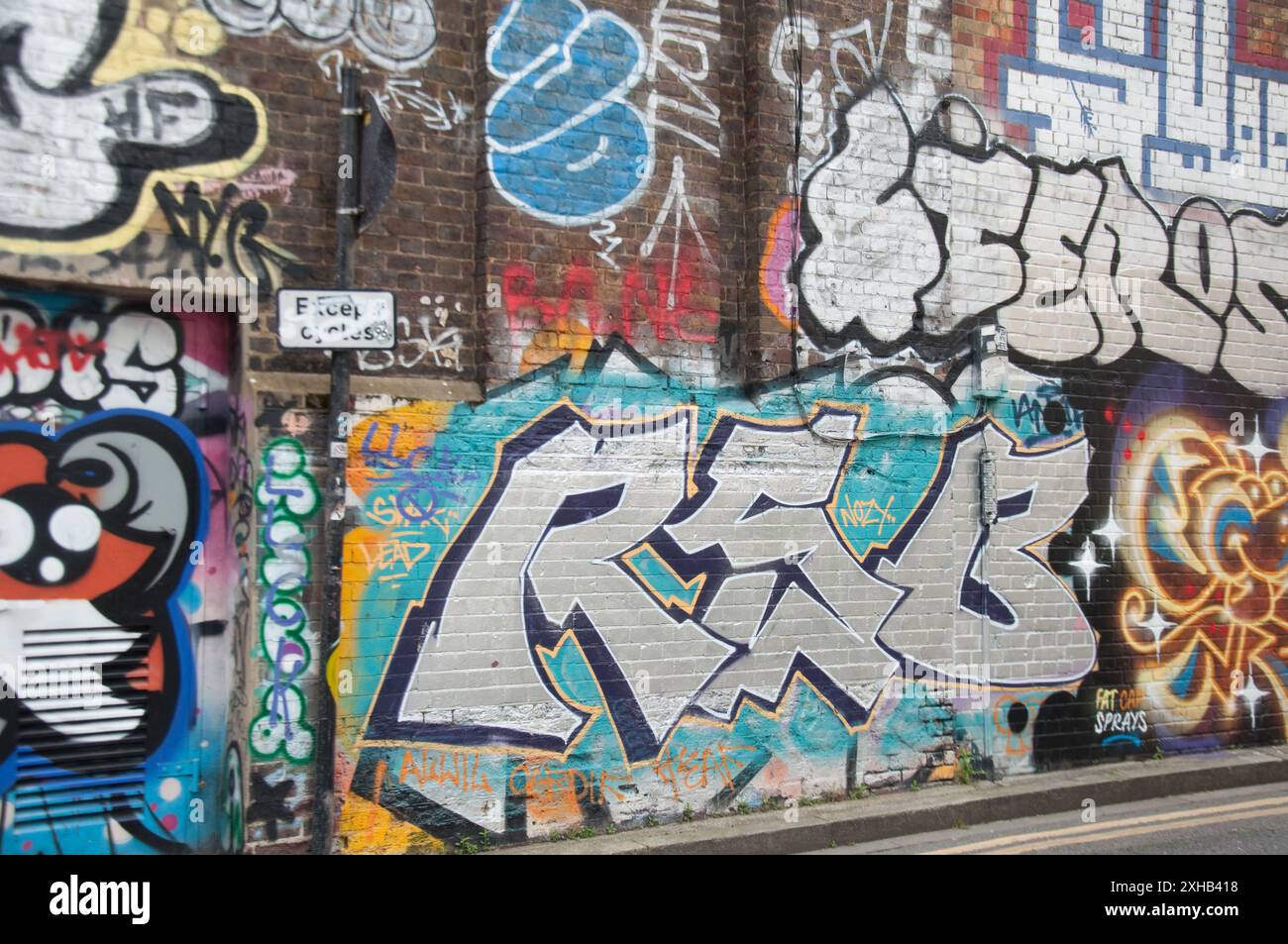 Street Art; grafitti; Shoreditch, Tower Hamlets, London, UK Stock Photo ...