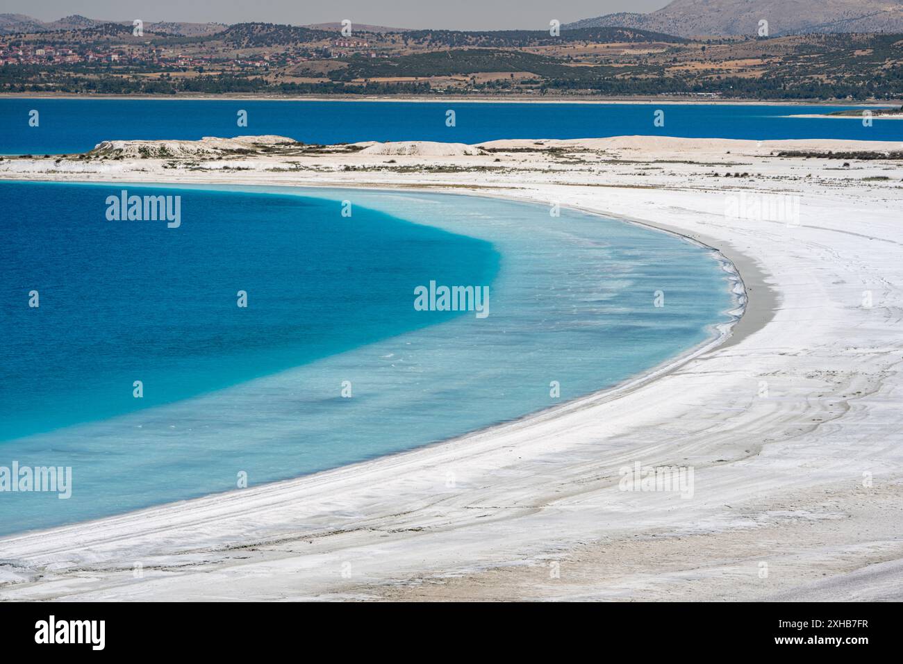 Turquoise colored Salda Lake located in Burdur Turkey. Turkish name Salda Golu Stock Photo - Alamy