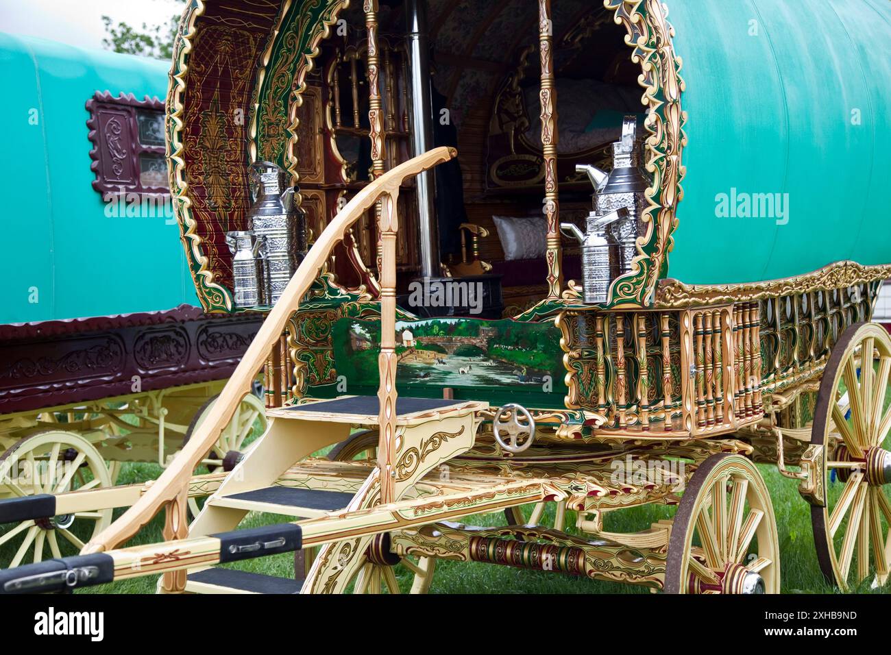 Gypsy caravan horse uk hi-res stock photography and images - Alamy