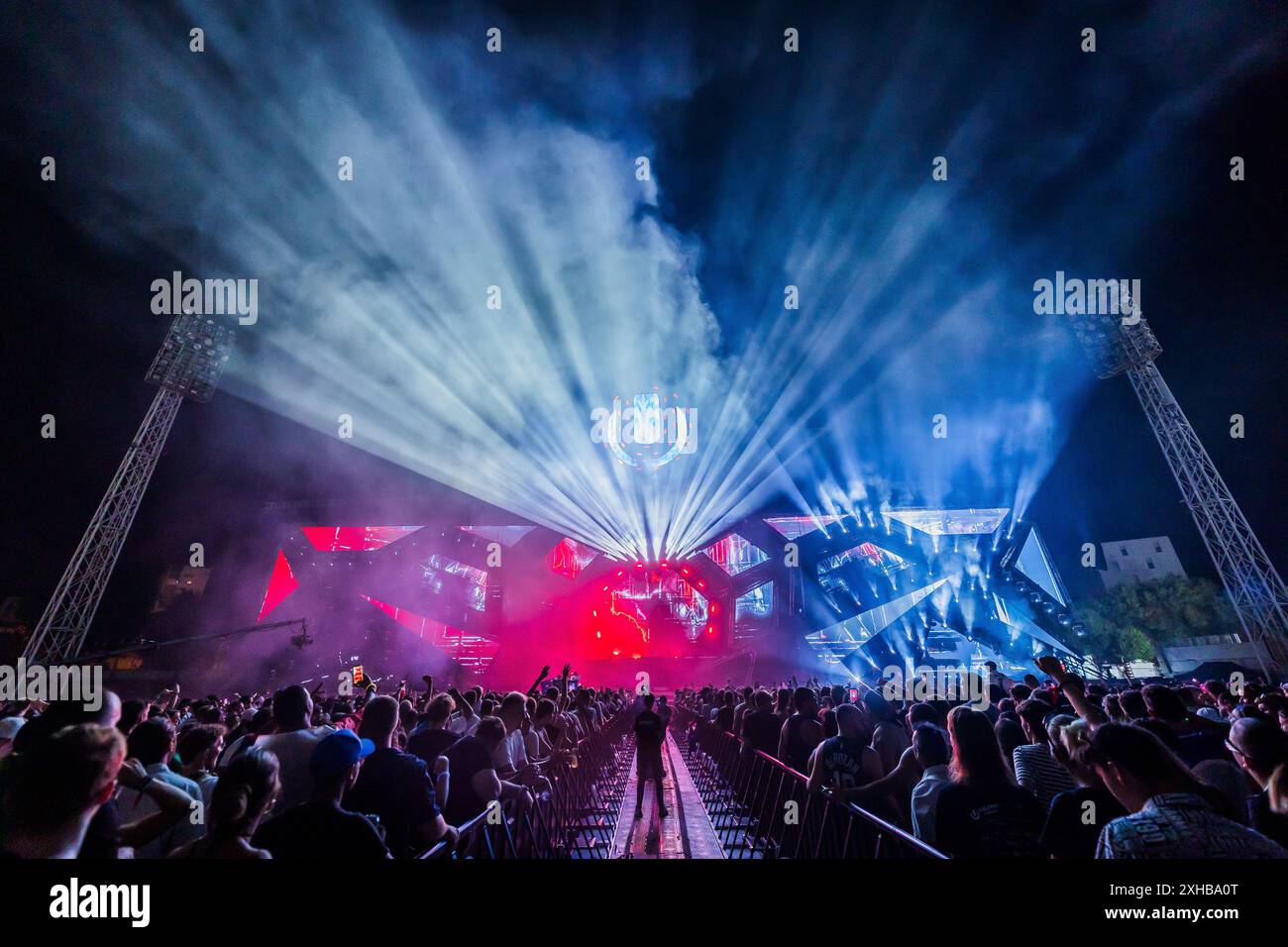 Split, Croatia. 02nd Apr, 2024. Revellers dance as Alison Wonderland ...