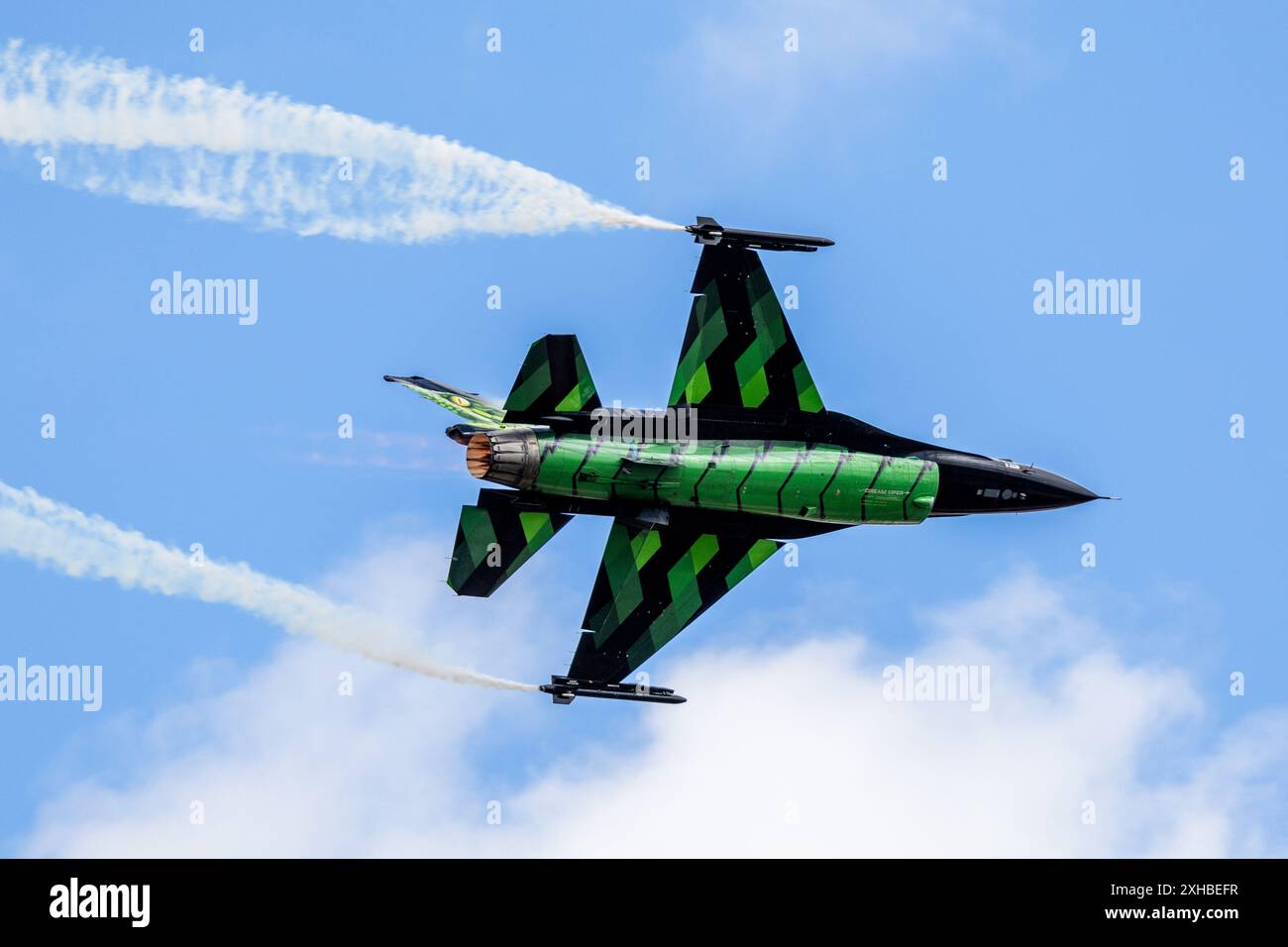 Belgian Air Force - F-16AM Fighting Falcon, airborne at the Royal ...