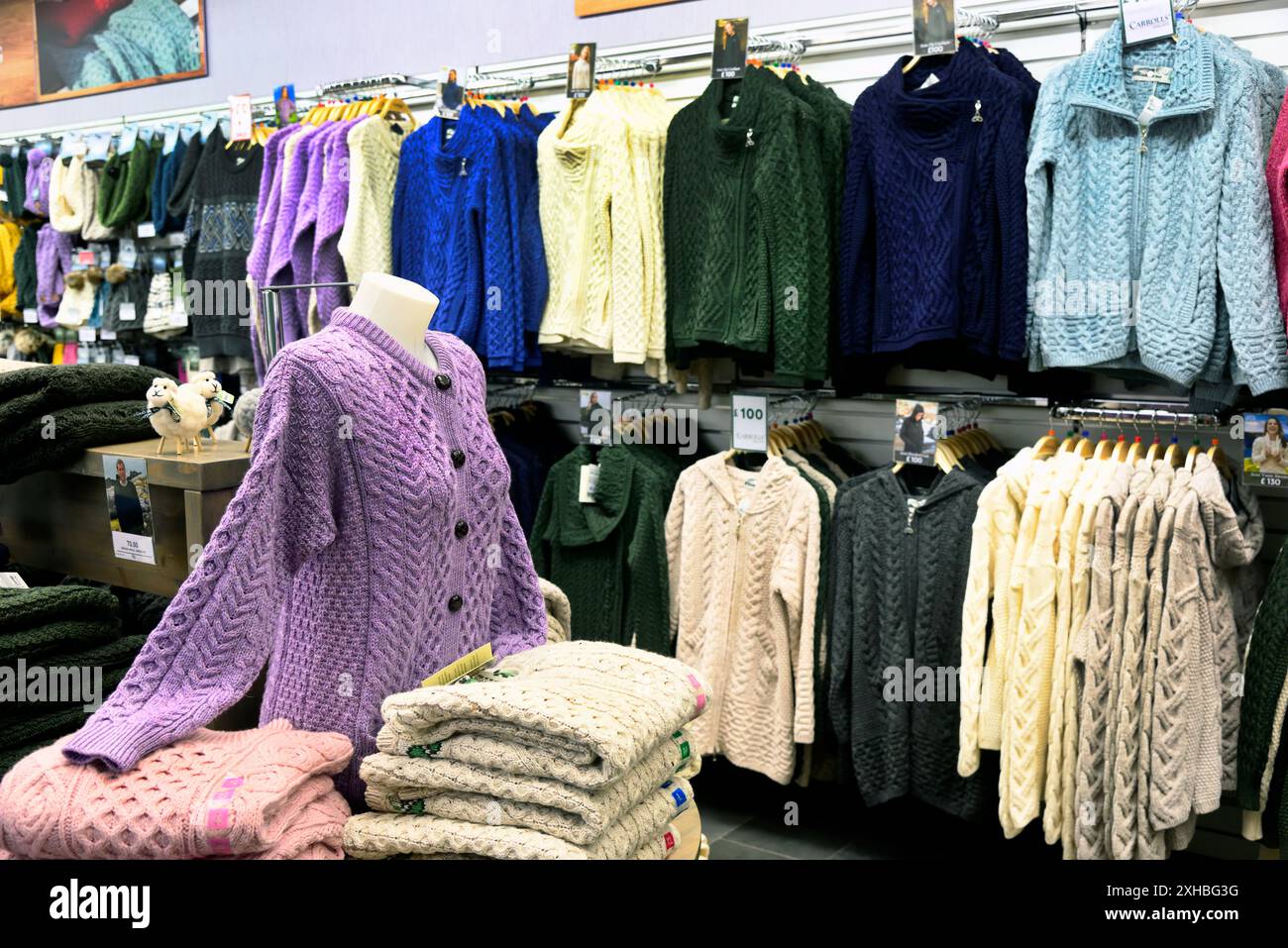 Carrolls Irish Gift shop Dublin Stock Photo - Alamy
