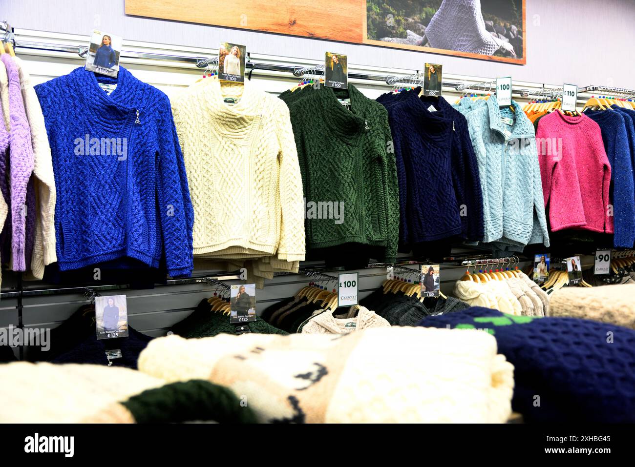 Carrolls Irish Gift shop Dublin Stock Photo - Alamy