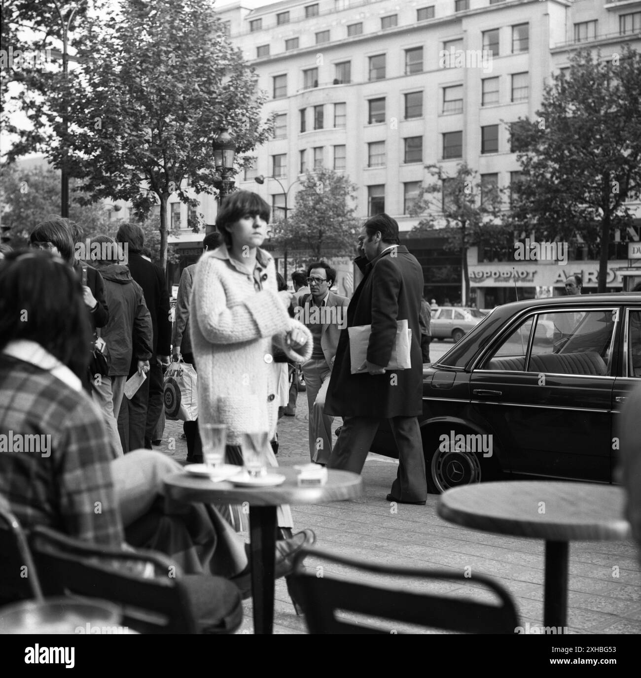 Passers by outside Black and White Stock Photos & Images - Alamy