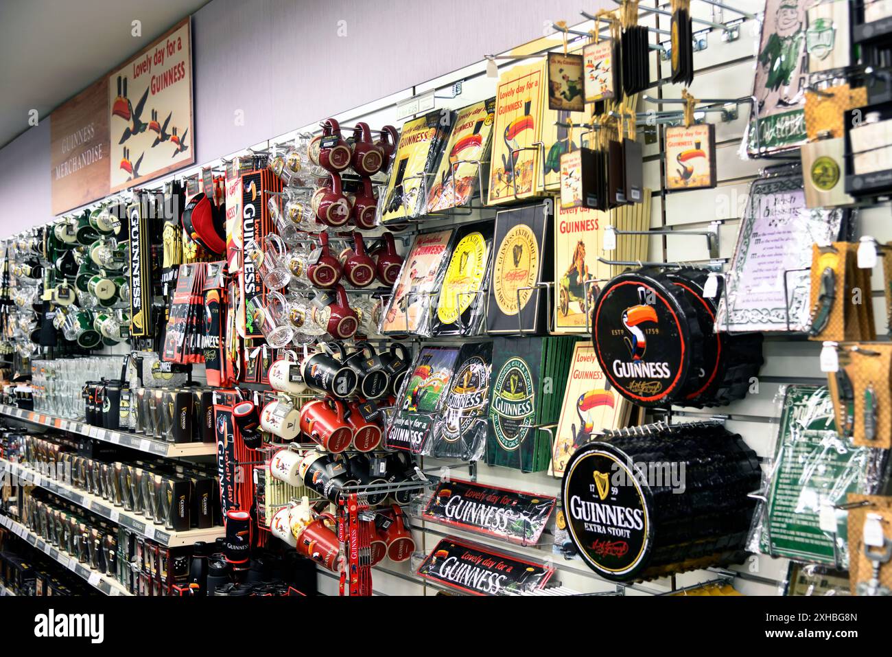 Carrolls Irish Gift shop Dublin Stock Photo - Alamy