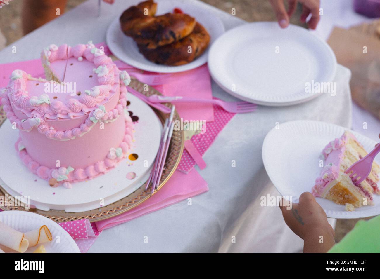 birthday picnic in park in pink color Stock Photo - Alamy