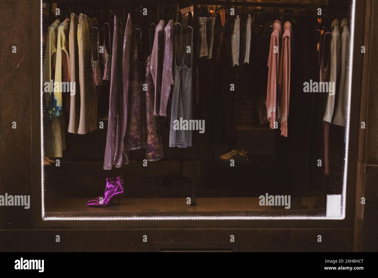 Modern fashion store front in downtown shopping mall. Storefront of ...