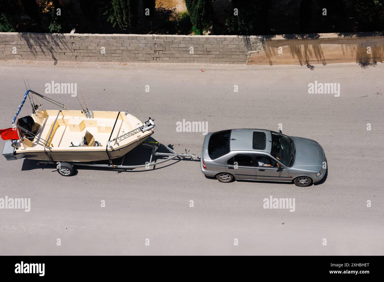 Car towing boat water hi-res stock photography and images - Alamy