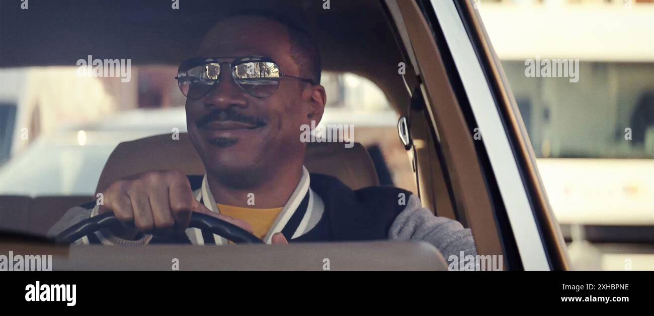 Beverly hills eddie murphy hi-res stock photography and images - Alamy