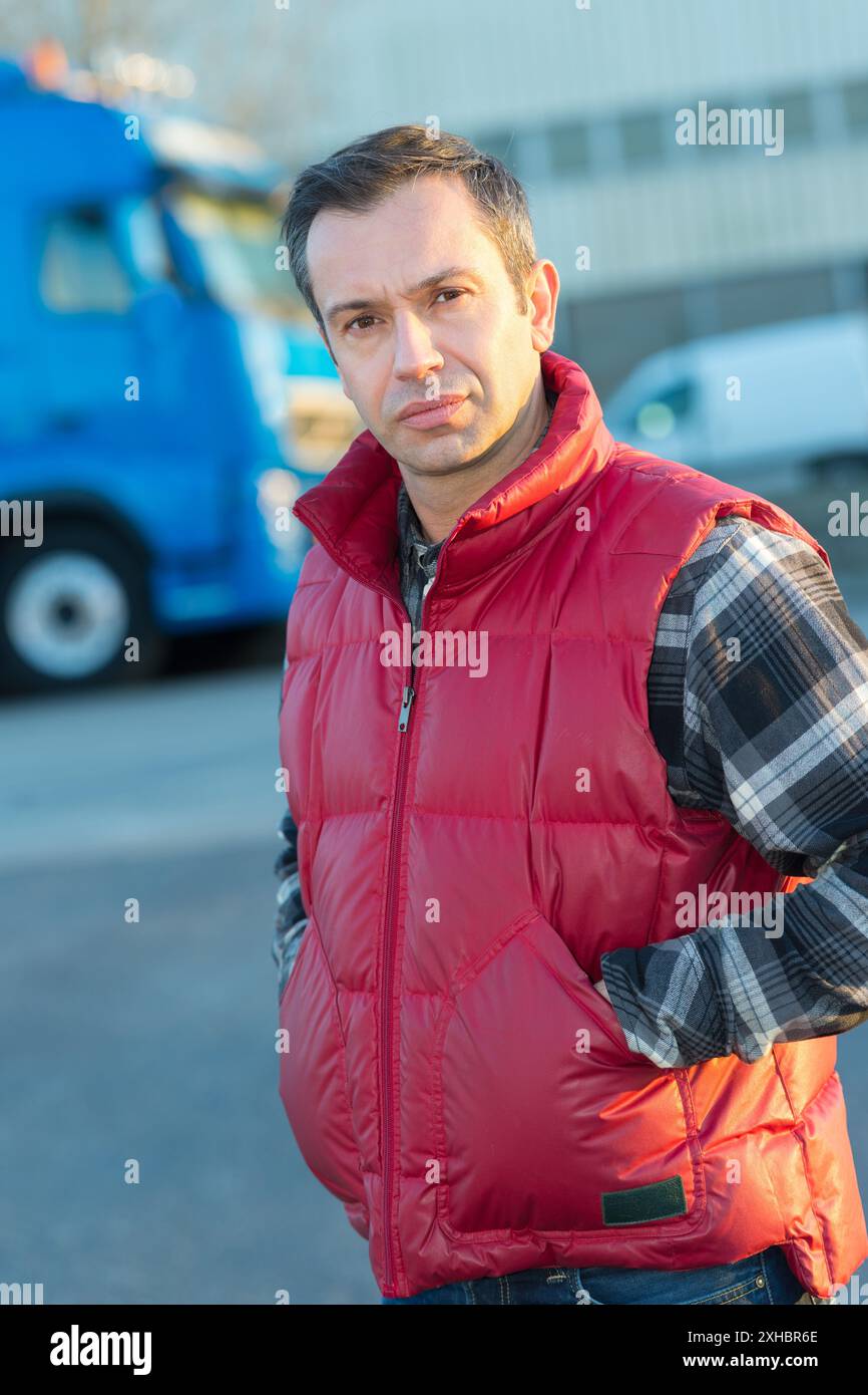 Truck driver posing with truck hi-res stock photography and images - Alamy