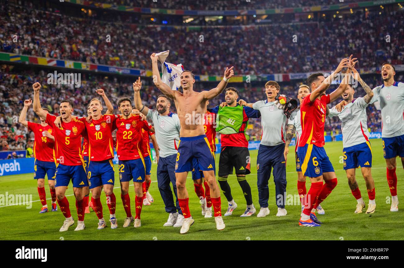 Munich, Germany. 09th Jul 2024. Fabian Ruiz (ESP) Daniel Vivian (ESP ...