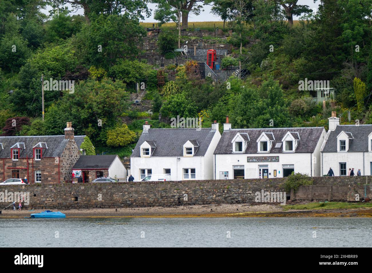 Scottish Highlands, Scotland, 2024 Houses on the seafront in Plockton ...