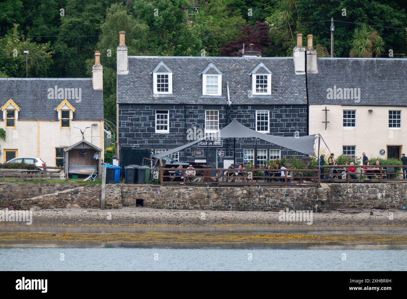Scottish Highlands, Scotland, 2024 Houses on the seafront in Plockton ...