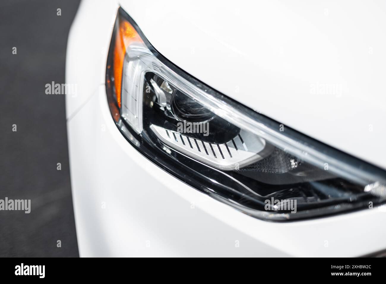 Automotive optics hi-res stock photography and images - Alamy
