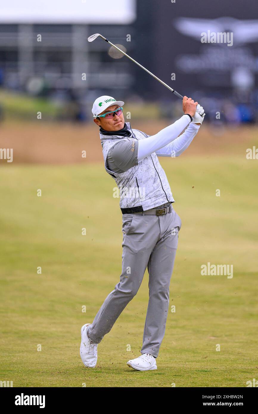 Haotong Li on the 1st hole during day three of the Genesis Scottish ...