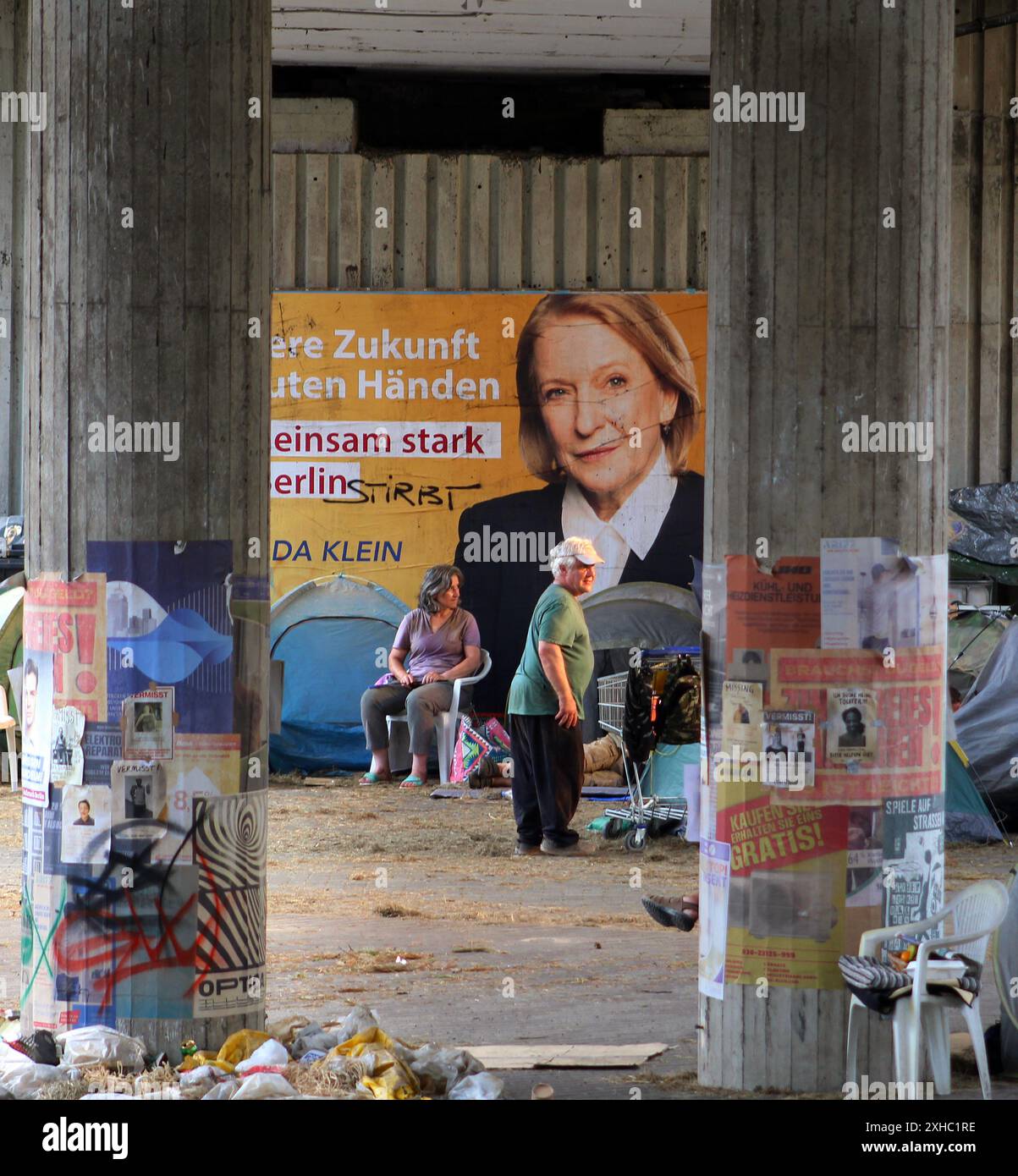 German filmmakers filmed the TV series City of Night under the bridge ...