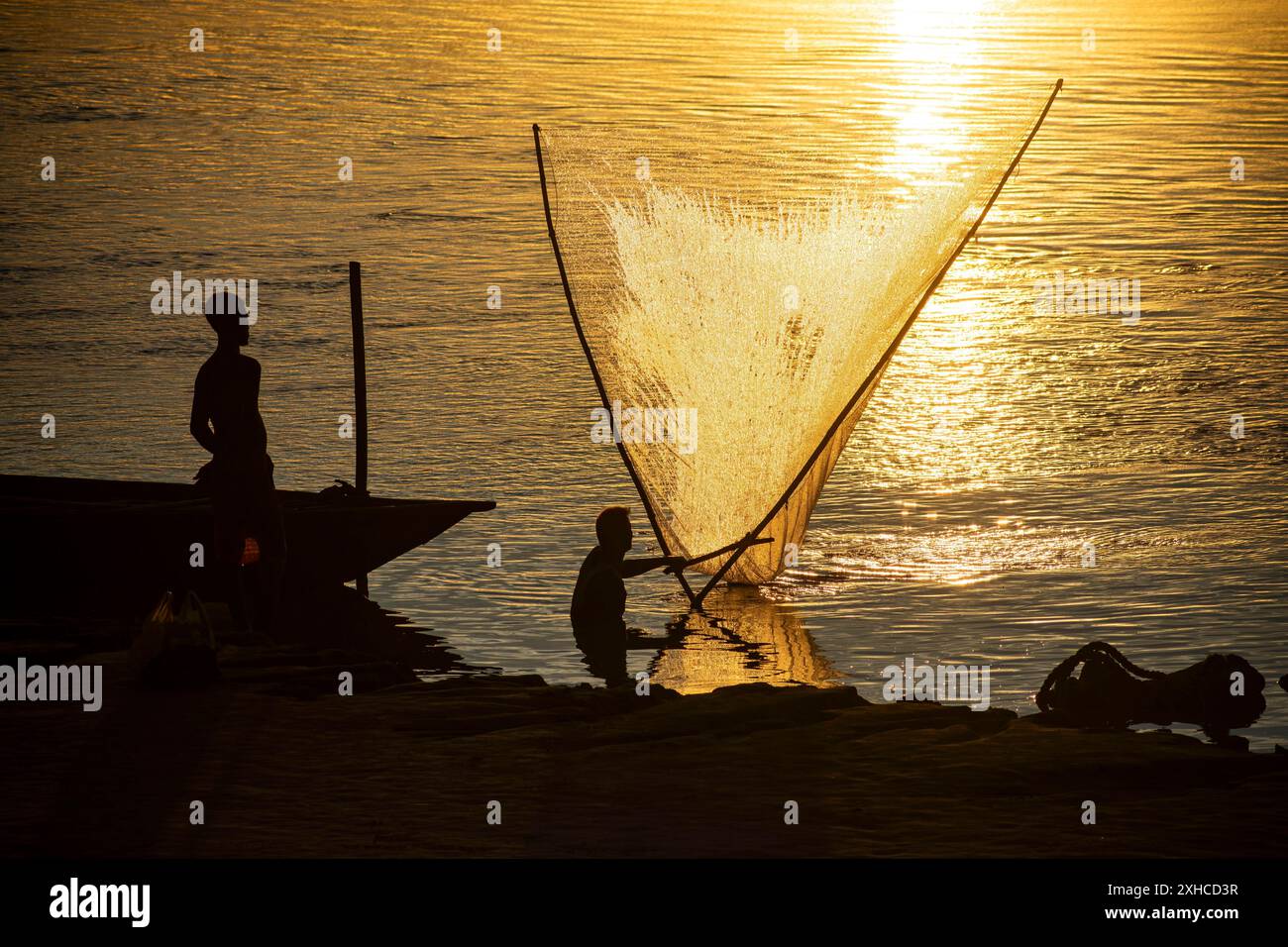 Brahmaputra river fishing hi-res stock photography and images - Alamy