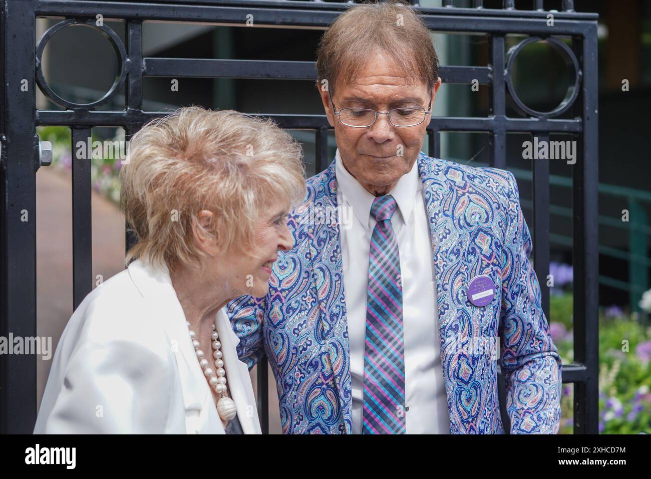 Cliff Richard And Gloria