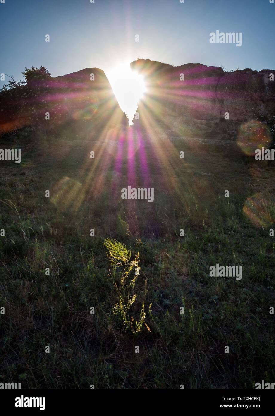Light through a hole hi-res stock photography and images - Alamy