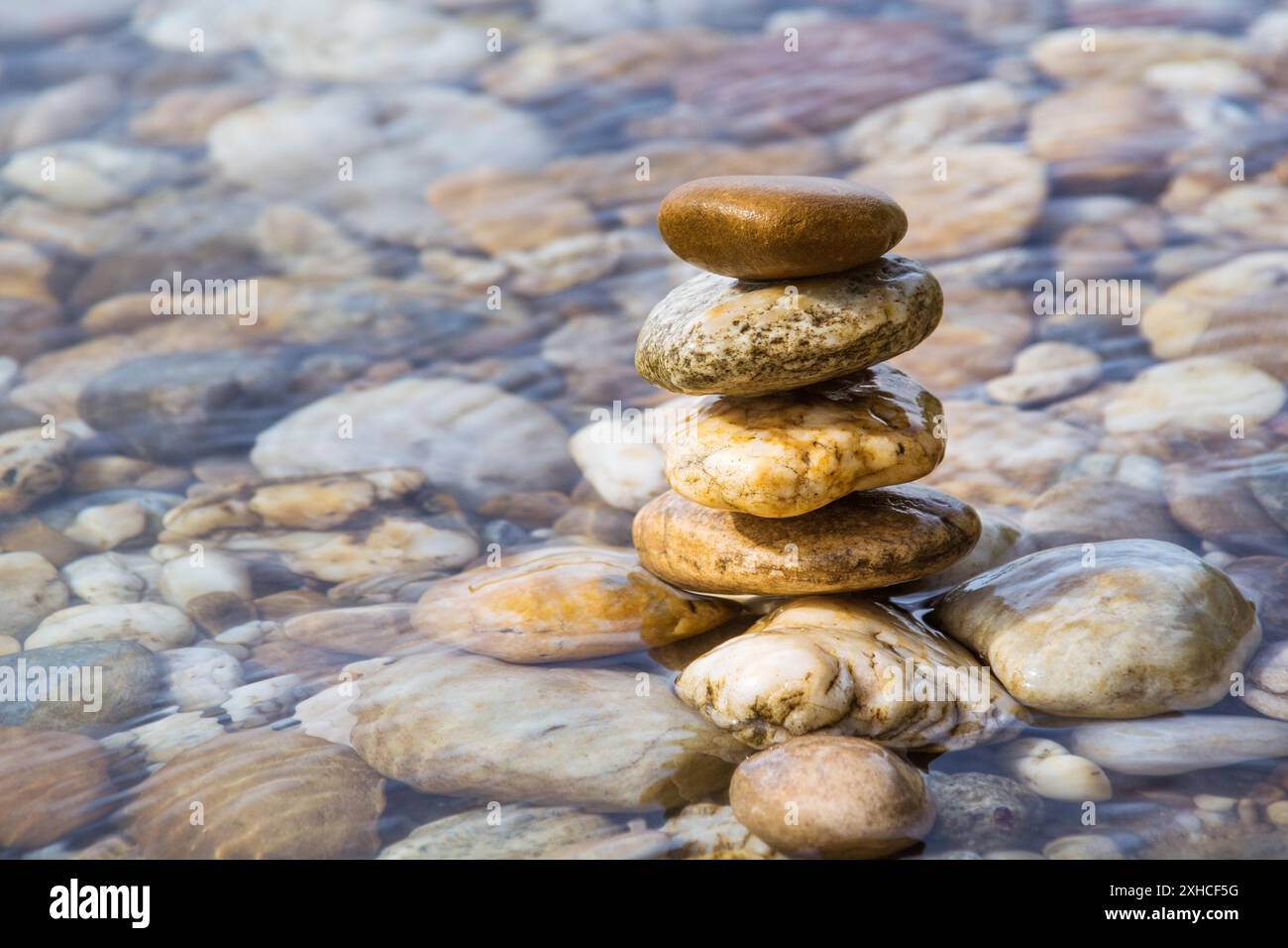 Stack of pebbles on the beach Stock Photo - Alamy