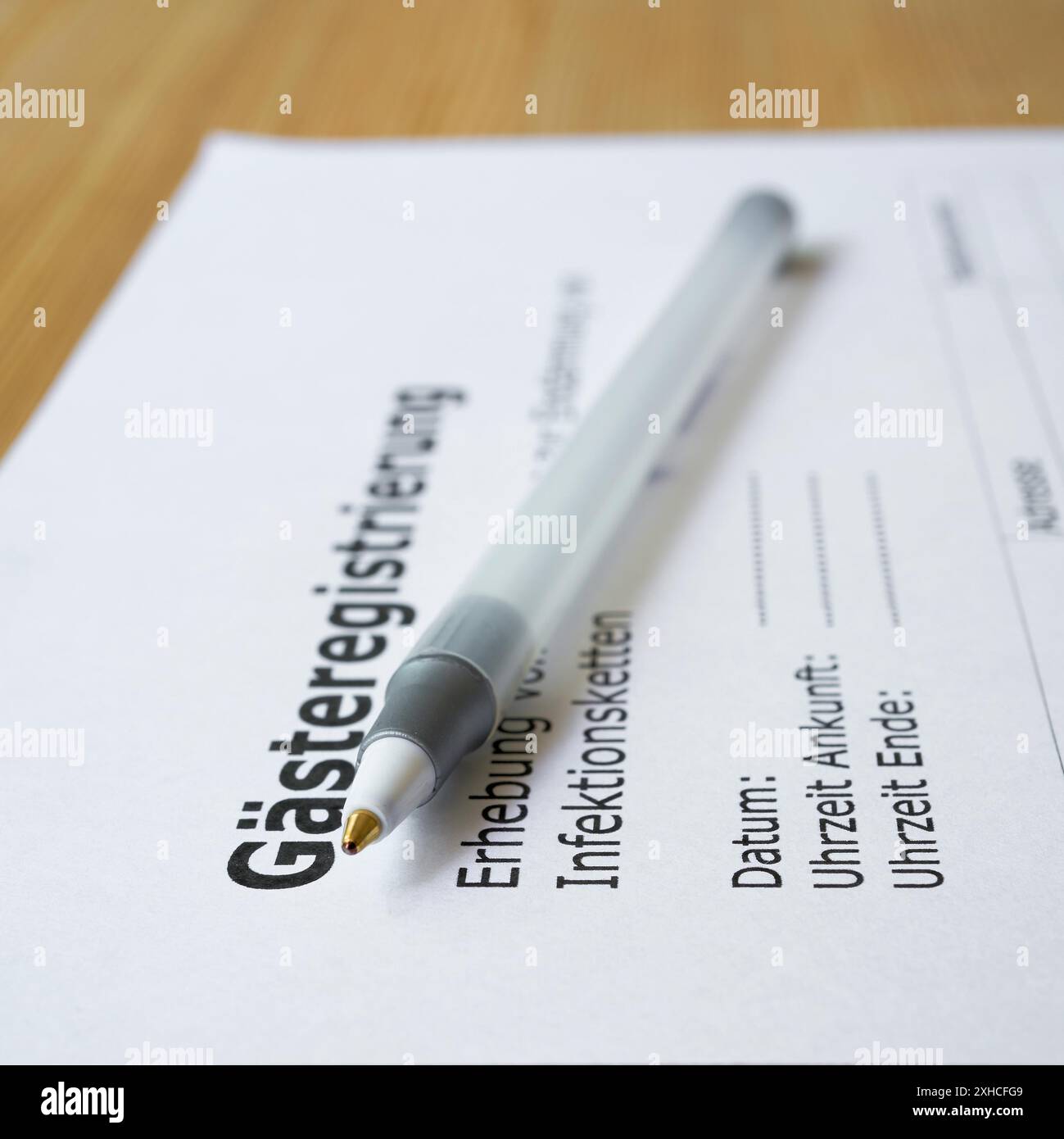 Form f hi-res stock photography and images - Alamy