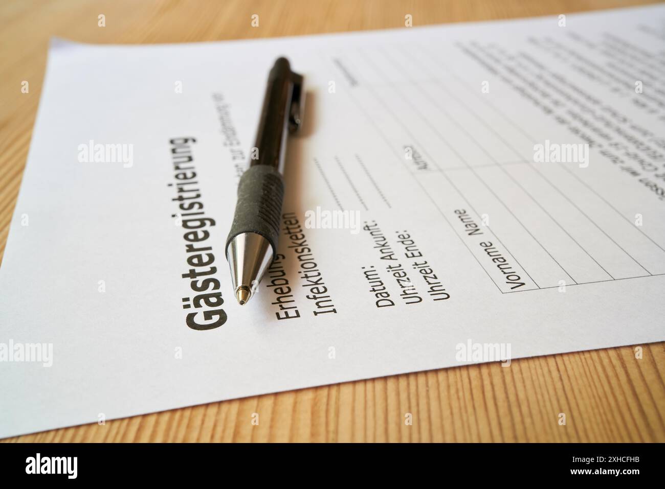 Form f hi-res stock photography and images - Alamy