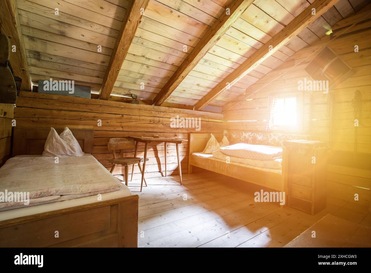 Alpine chalet interior hi-res stock photography and images - Alamy
