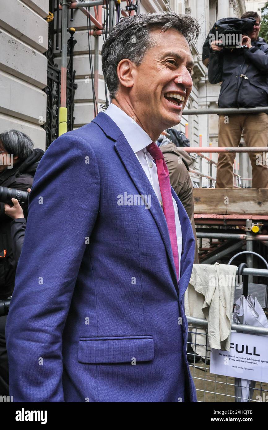 Great british energy miliband starmer hi-res stock photography and ...