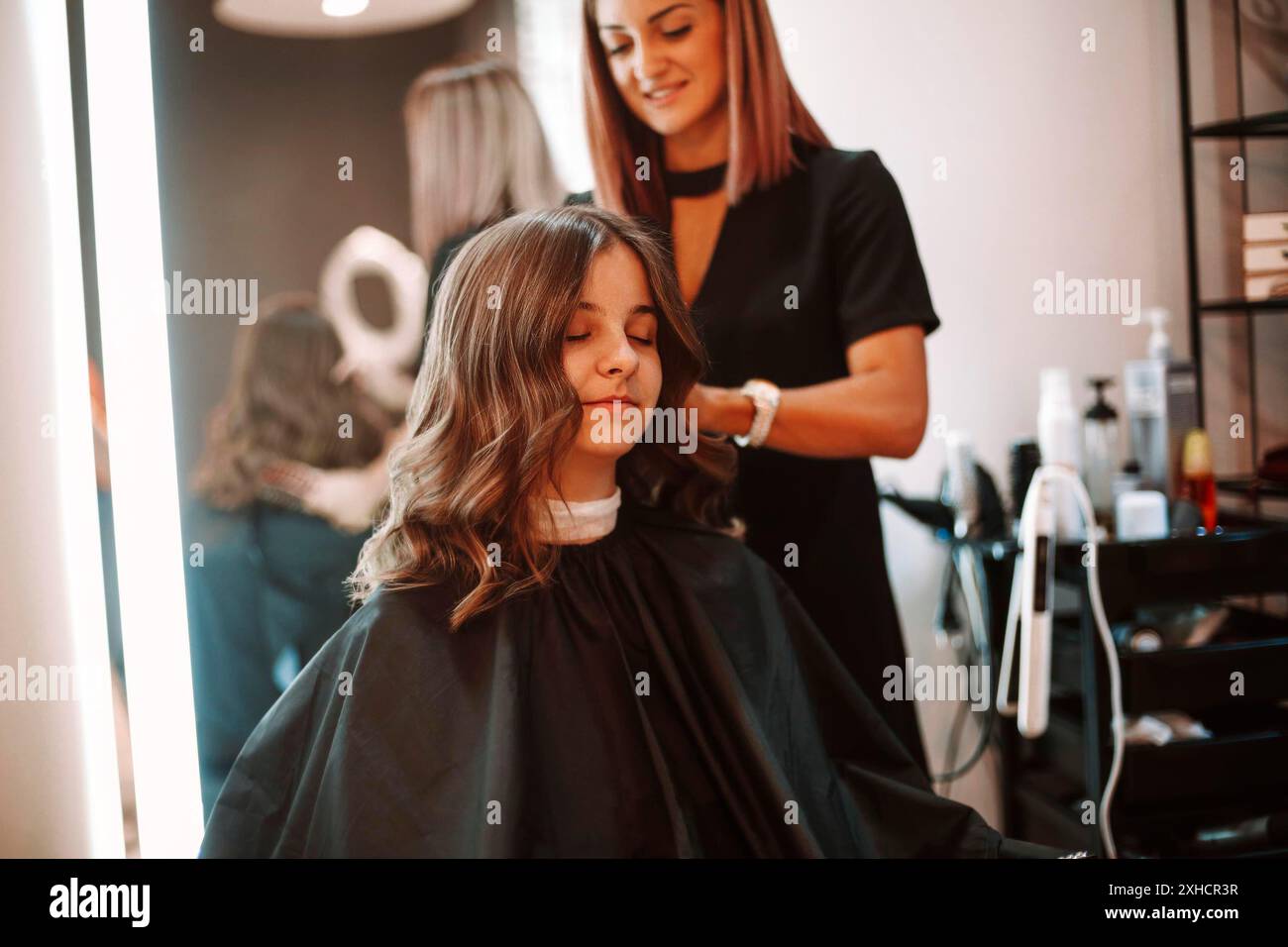 Beauty salon parlor customer hi-res stock photography and images - Alamy