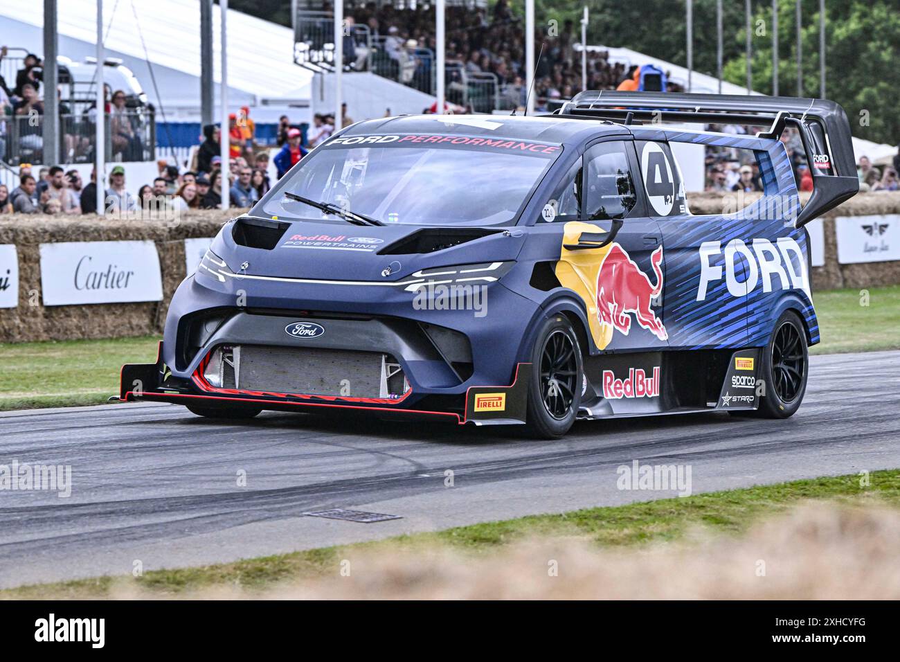 Ford supervan 4 hi-res stock photography and images - Alamy