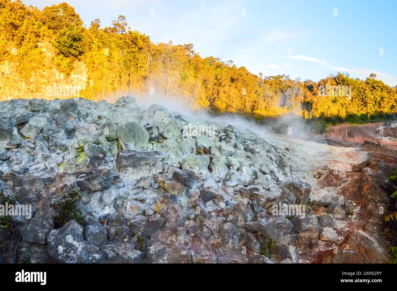 Kauai volcano rock hi-res stock photography and images - Alamy