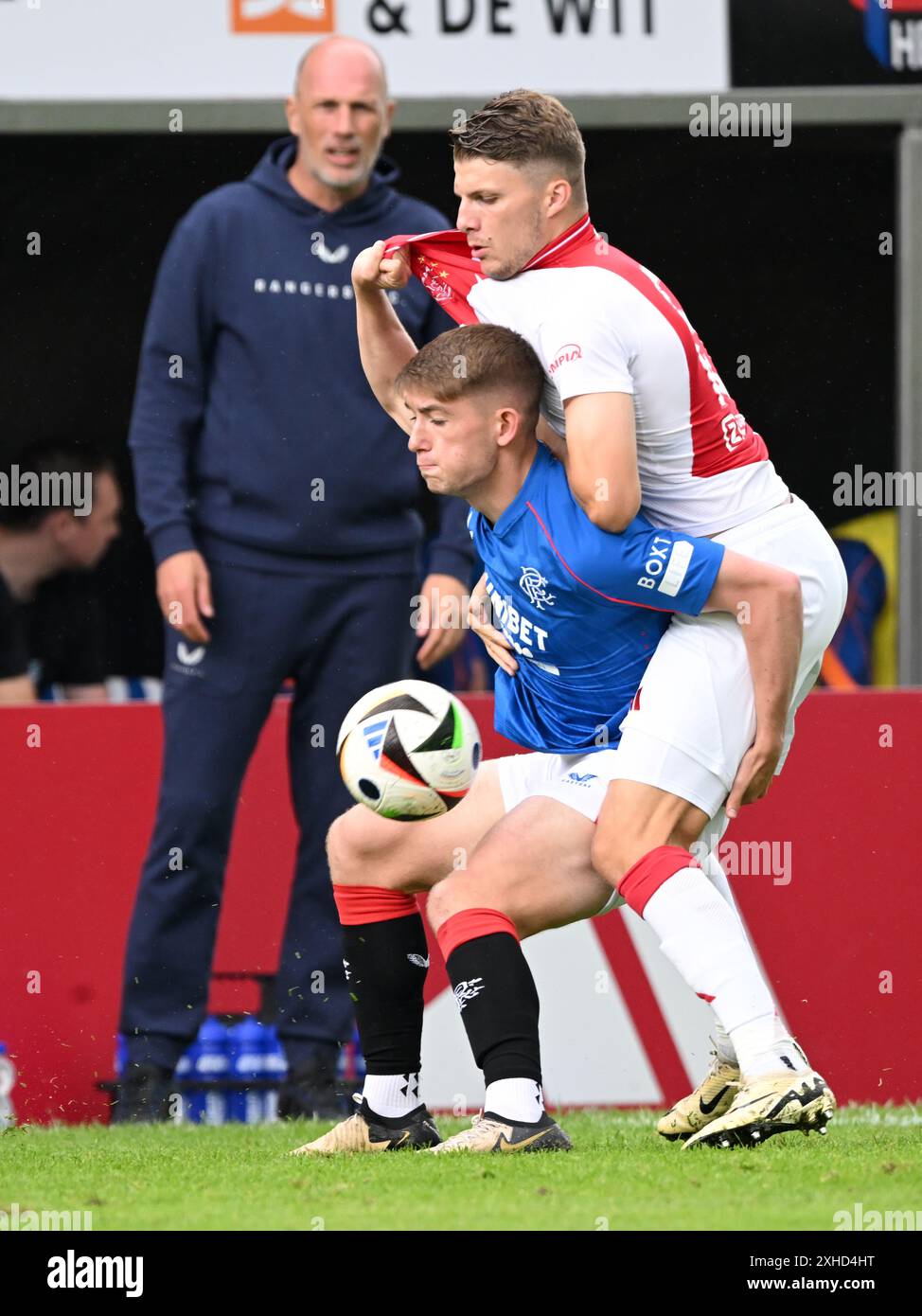 WEZEP - (l-r) Rangers FC coach Alex Rae, Robbie Fraser of Rangers FC ...