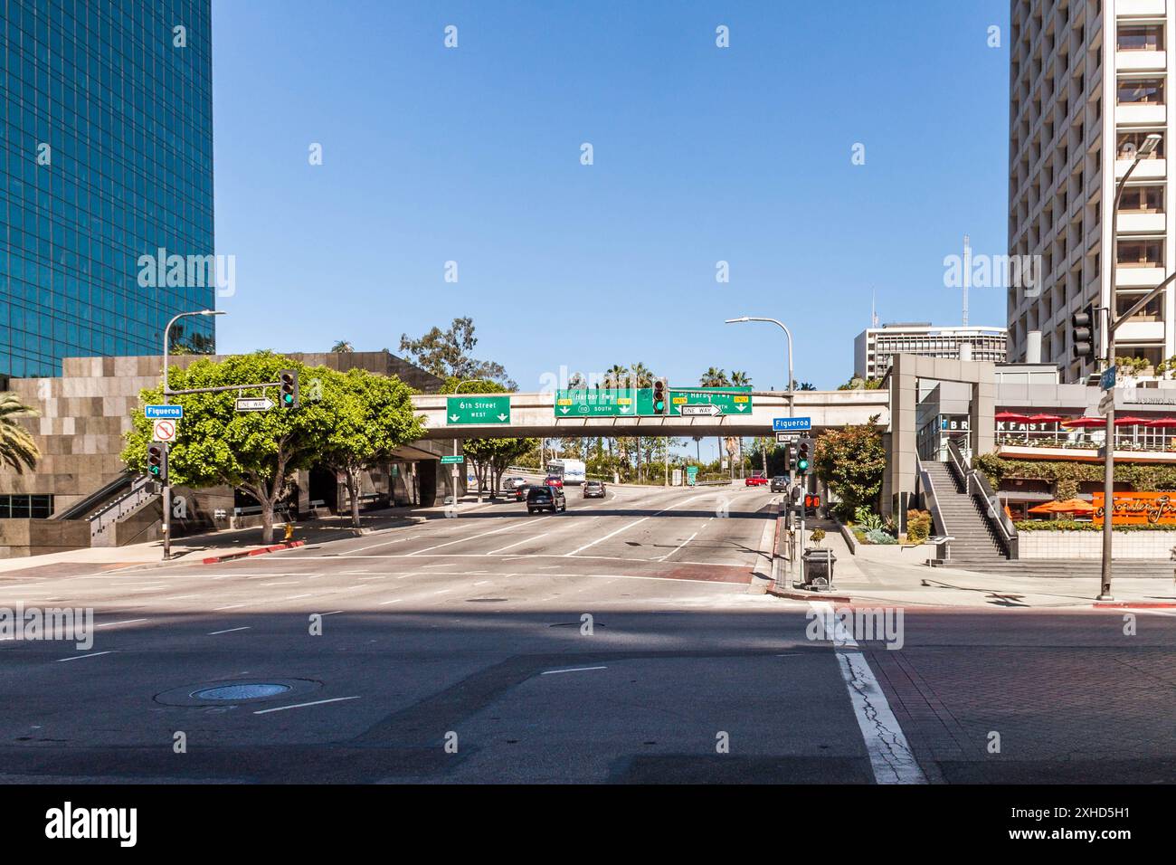 Skyscrapers on street los angeles hi-res stock photography and images ...