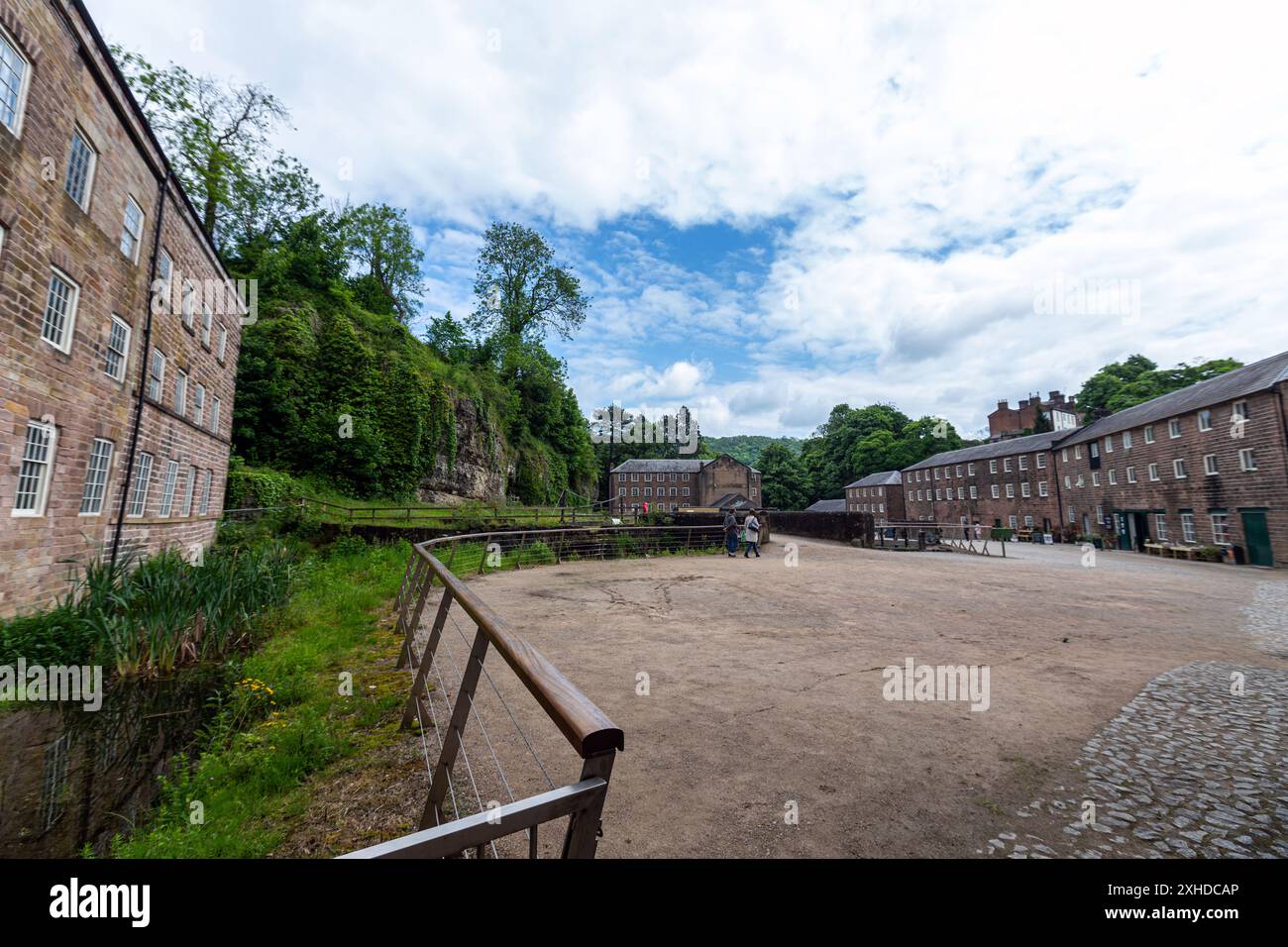 Cromford Mill, world's first water-powered cotton spinning mill ...